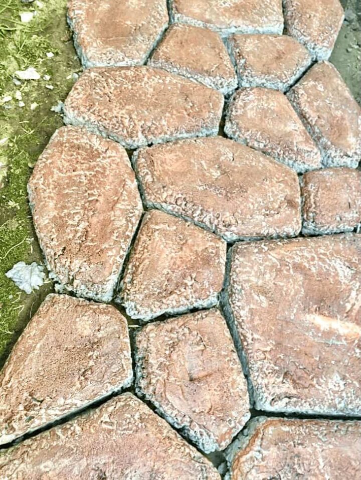 Faux Stone Path for Your Yard - Maplewood Road