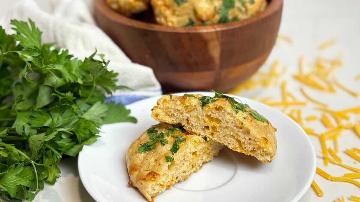 Cheddar Bay Biscuits - Maplewood Road